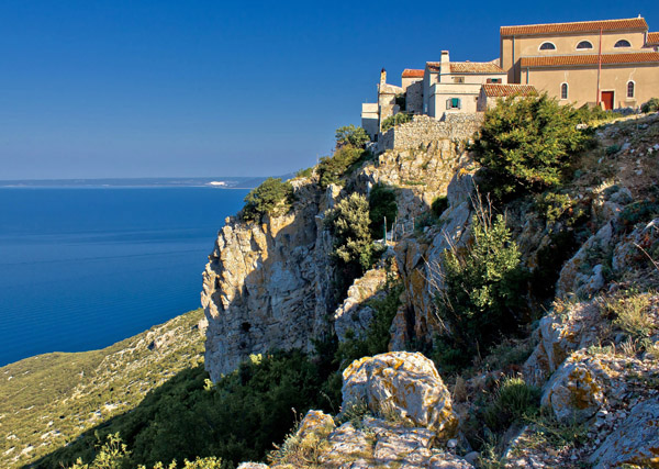 5 Beautiful Islands in Croatia to Visit on your Adriatic Sea Vacation
