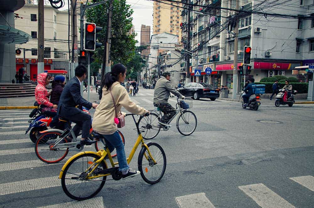 Getting Around Shanghai: How to Navigate With Public Transportation