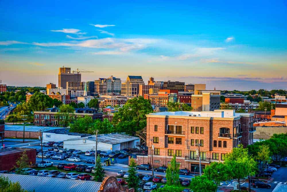 Downtown Greenville, SC: What to See + Where to Eat, Drink & Stay
