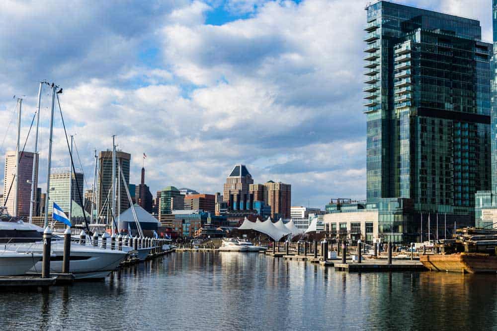 Fell's Point, Baltimore: What to See + Where to Eat, Drink & Stay