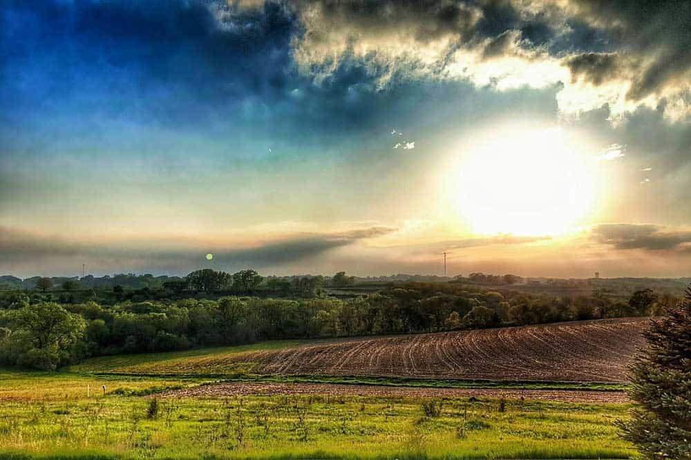 Iowa Travel Guide: Where to Go, Things to Do & When to Visit