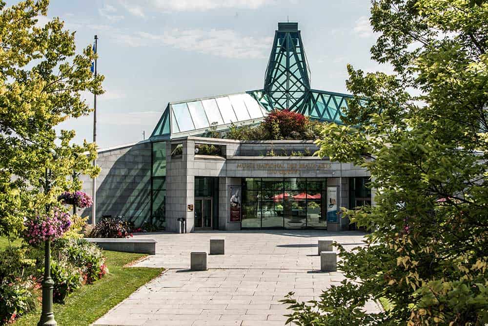 The 8+ BEST Things to Do in Quebec City, Canada